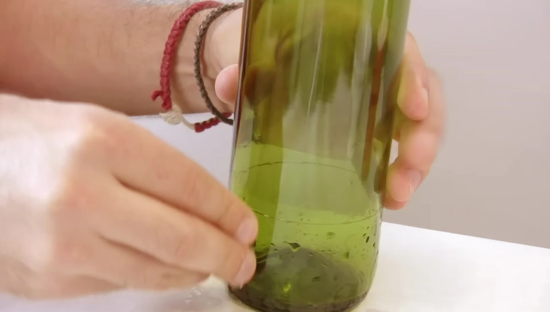 3 Easy Ways to Cut Glass Bottles: The Ultimate Guide