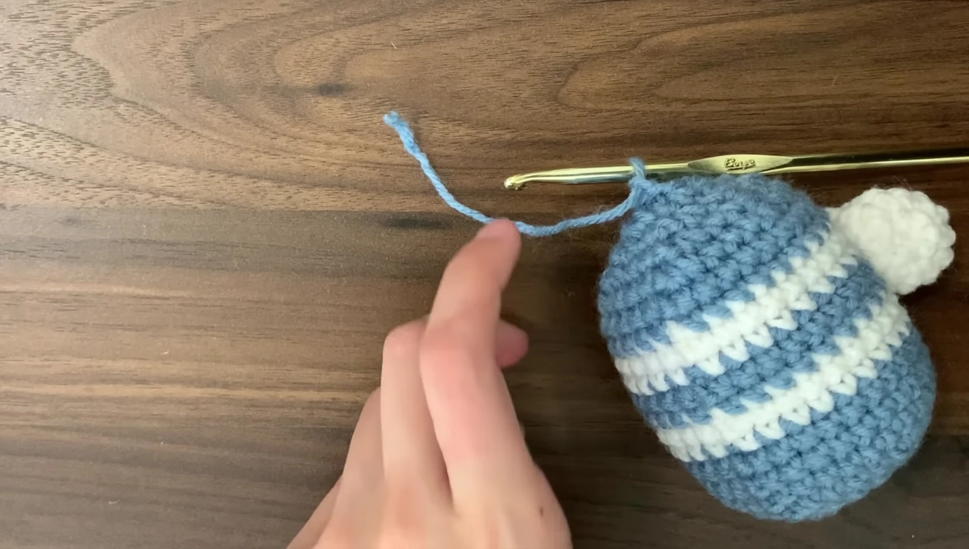 Crochet Bee Tutorial: The Fastest and Easiest Method